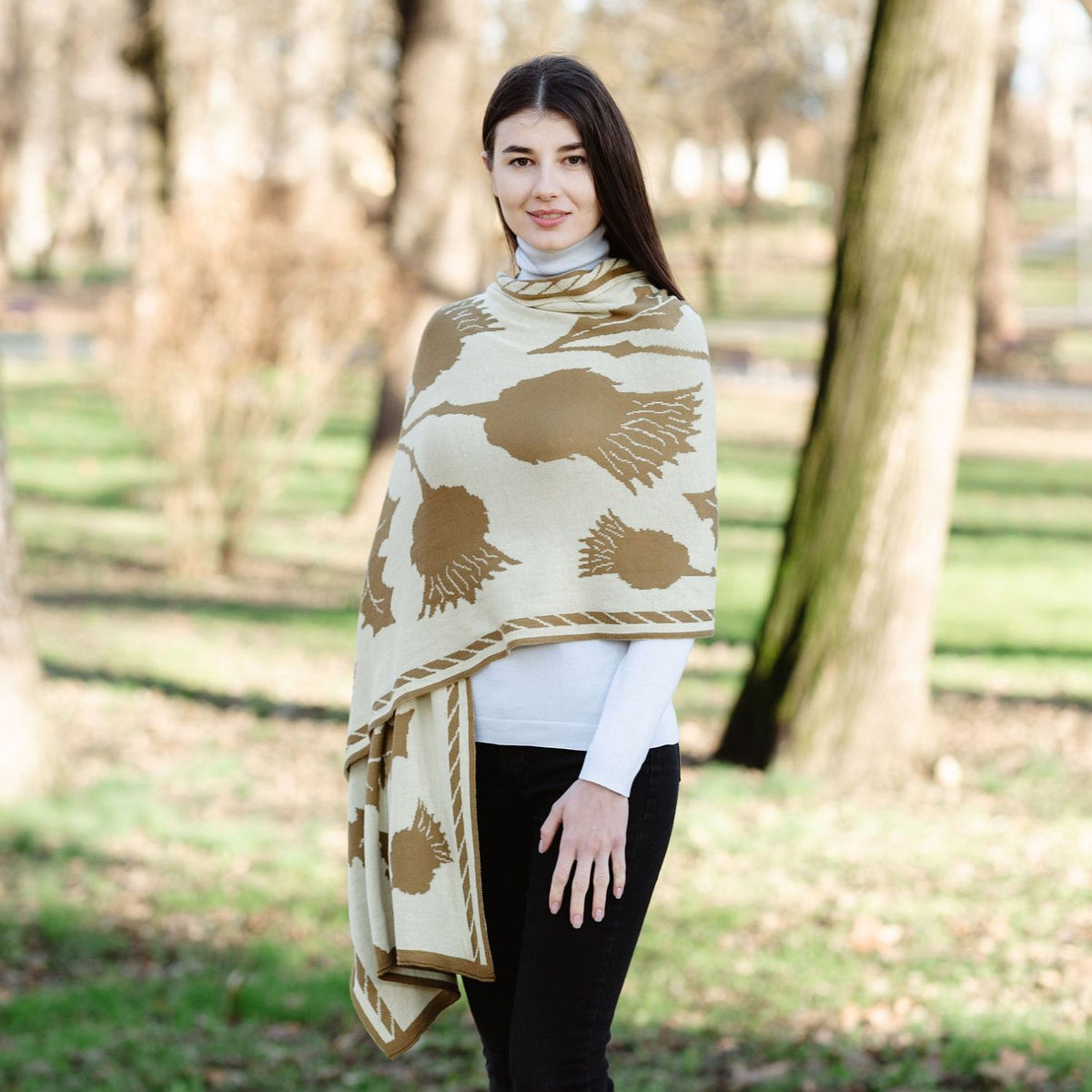 Scottish Thistle Shawl- Fawn Brown