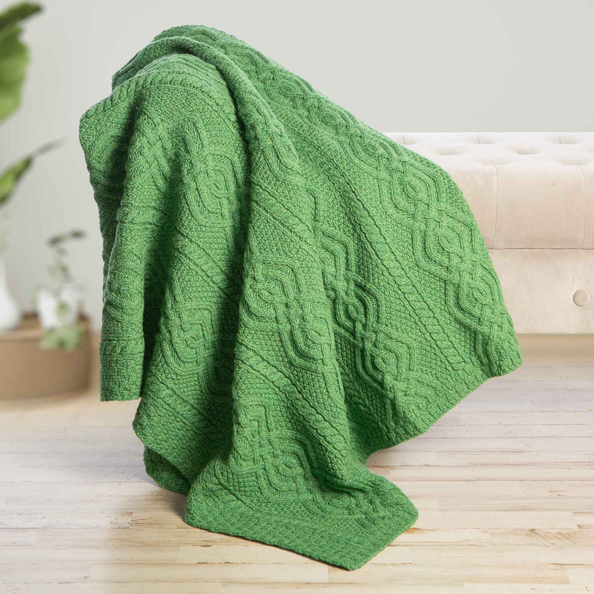 Merino Wool Aran Throw Blanket - Green: Irish Luxury & Comfort